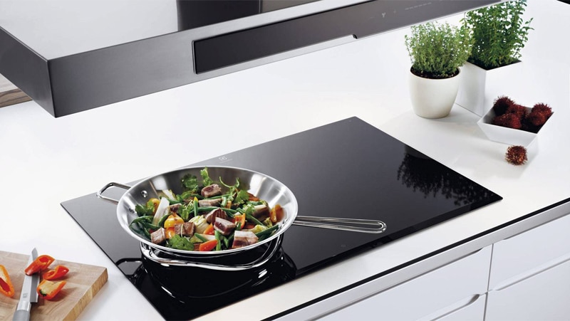 10 things you need to know about induction cooking | Electrolux Hong Kong